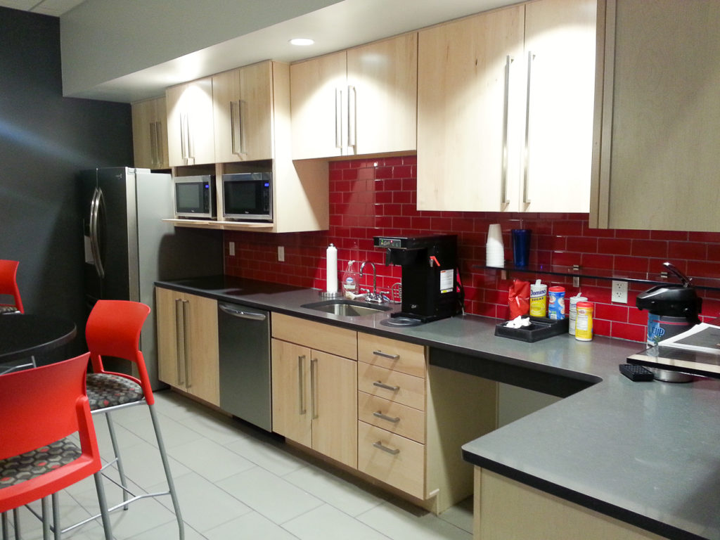 Banner Medical Employee Pantry | Robinson Construction Inc.